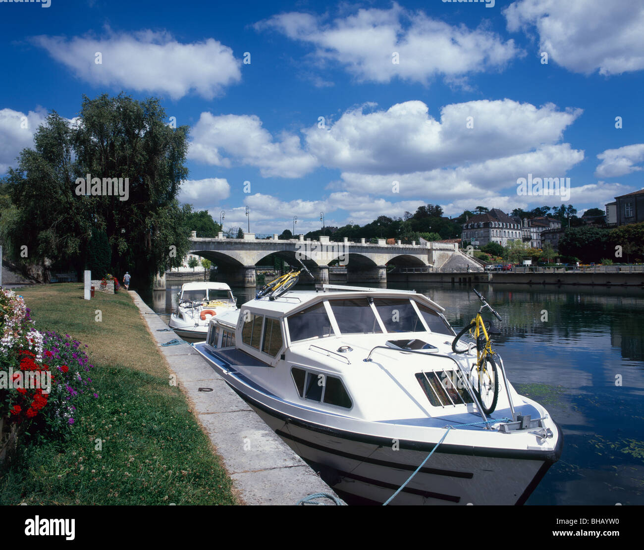 Charente river bridge hi-res stock photography and images - Alamy
