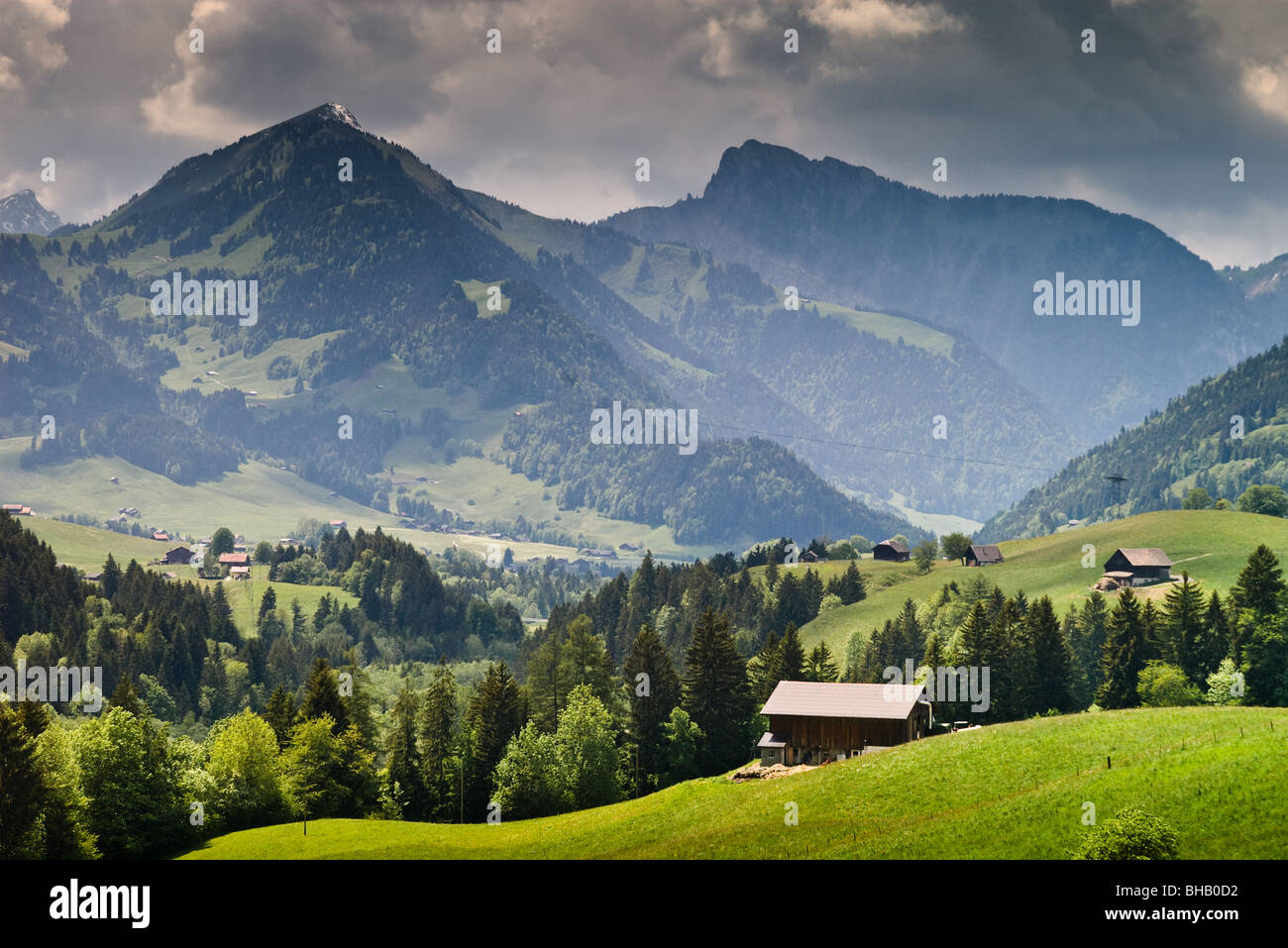 Jaunpass alpine hi-res stock photography and images - Alamy