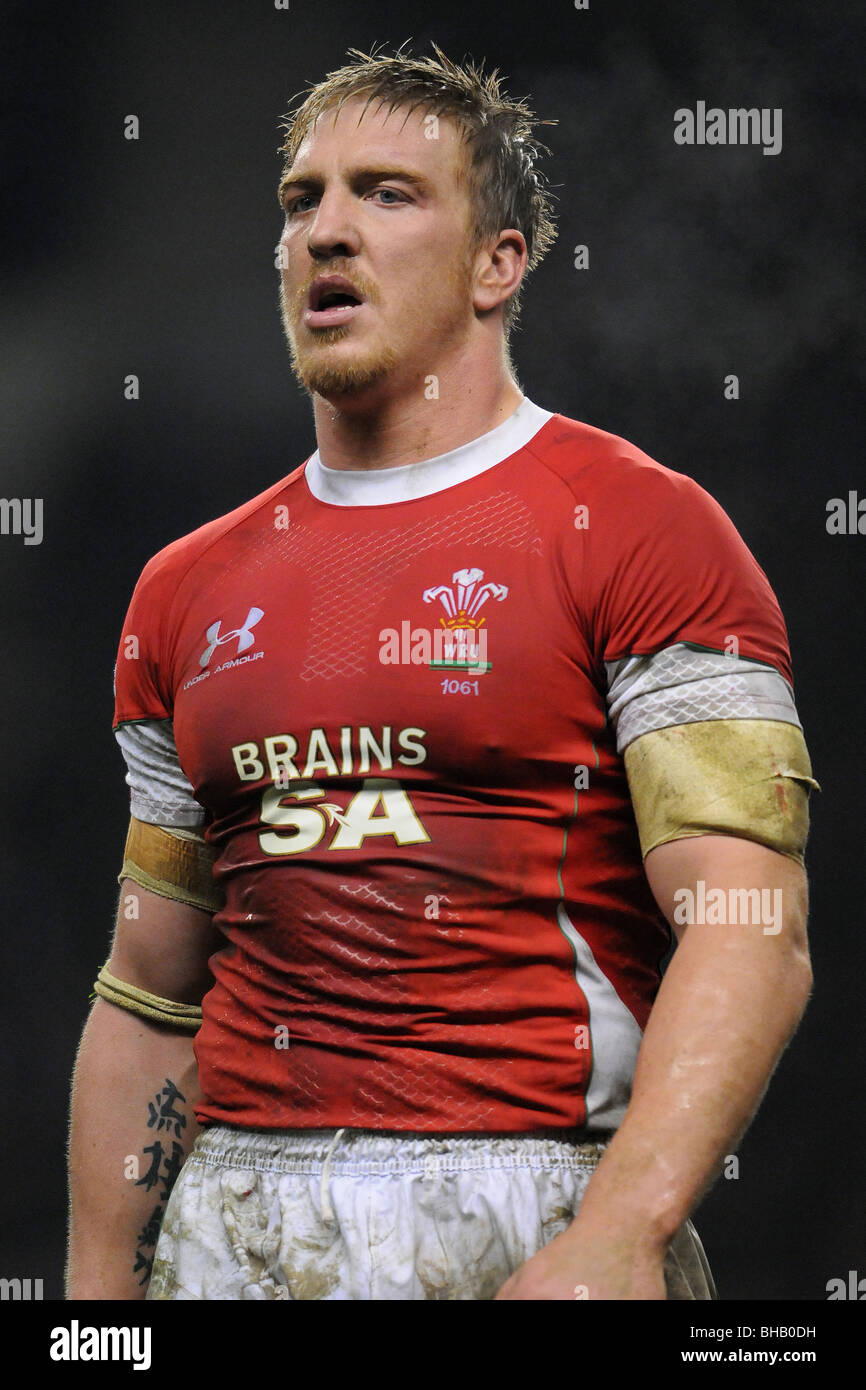 Andy powell hi-res stock photography and images - Alamy