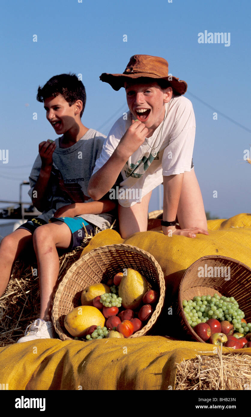Israel, Shavuot ceremony in a kibbutz Ein Shemer Stock Photo - Alamy