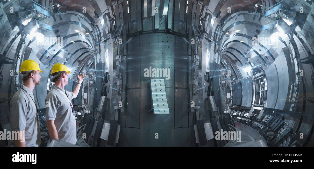 Metal in fusion hi-res stock photography and images - Alamy