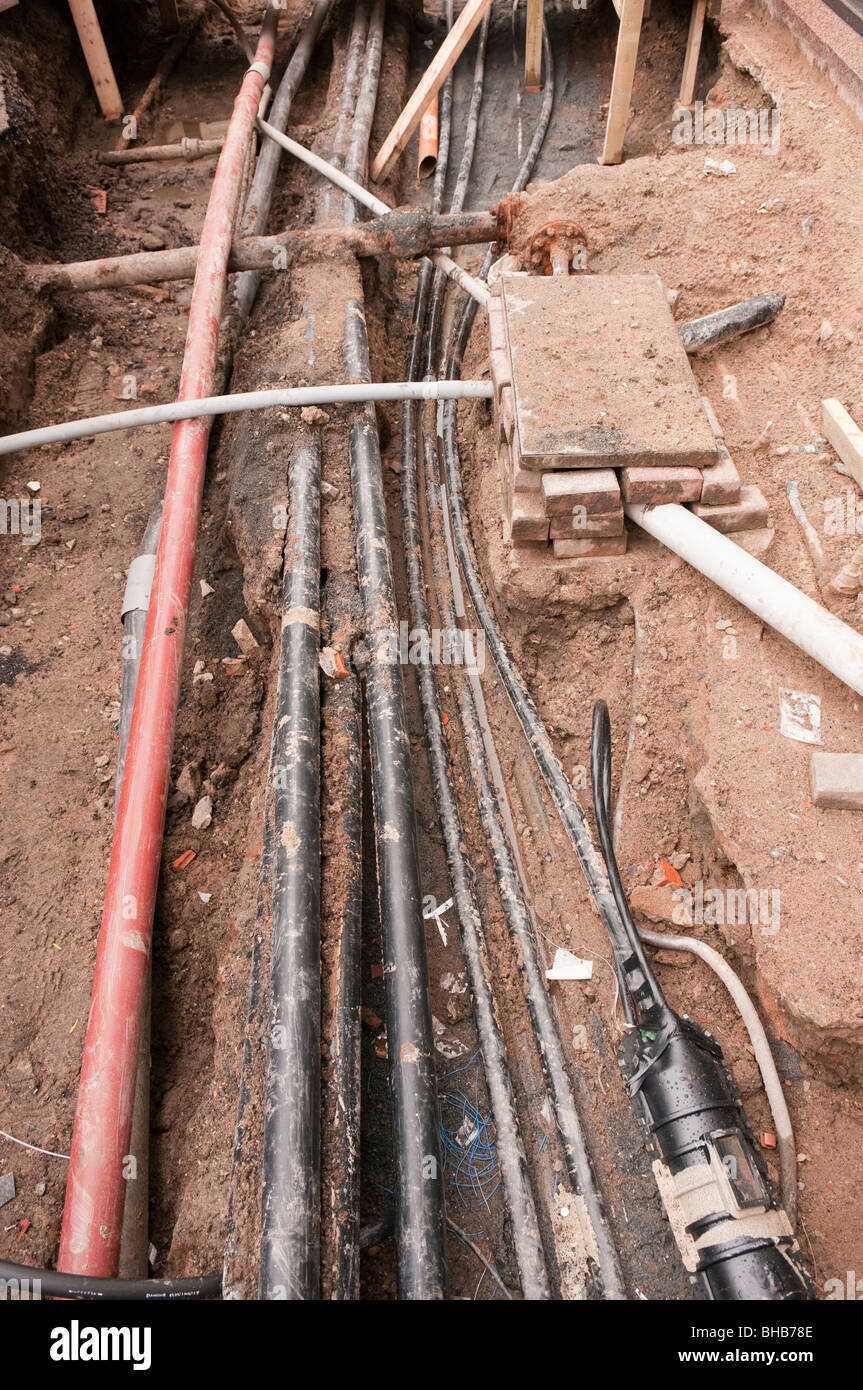 Electric Cable Next To Gas Pipe at Maddison Westacott blog