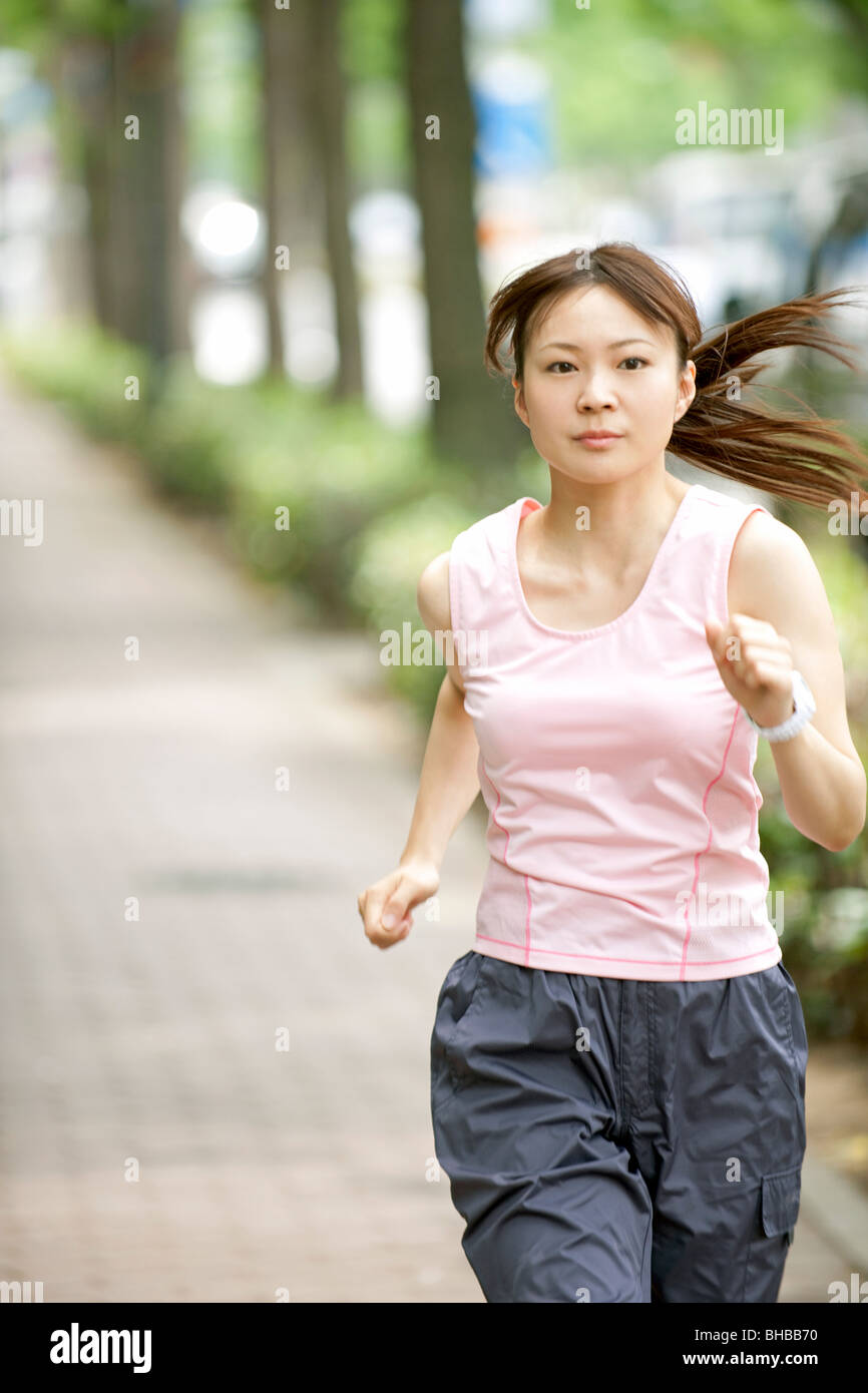 Jogging japan hi-res stock photography and images - Alamy