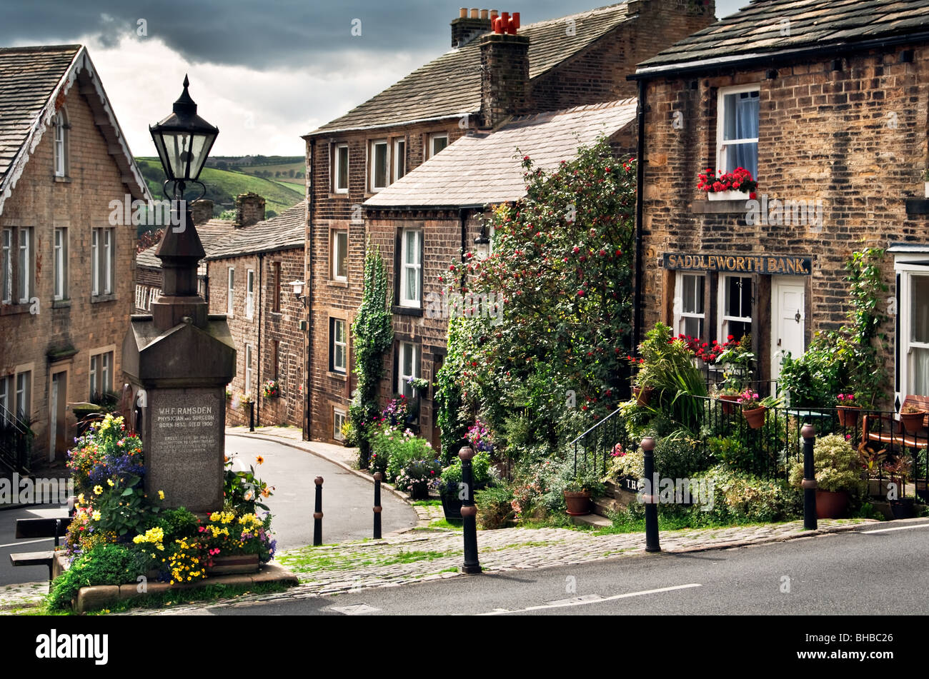 Dobcross village, Saddleworth Stock Photo - Alamy