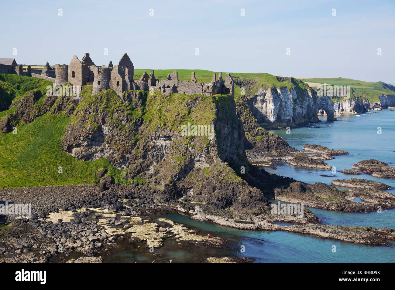 Abandoned buildings on coastal cliffs hi-res stock photography and ...