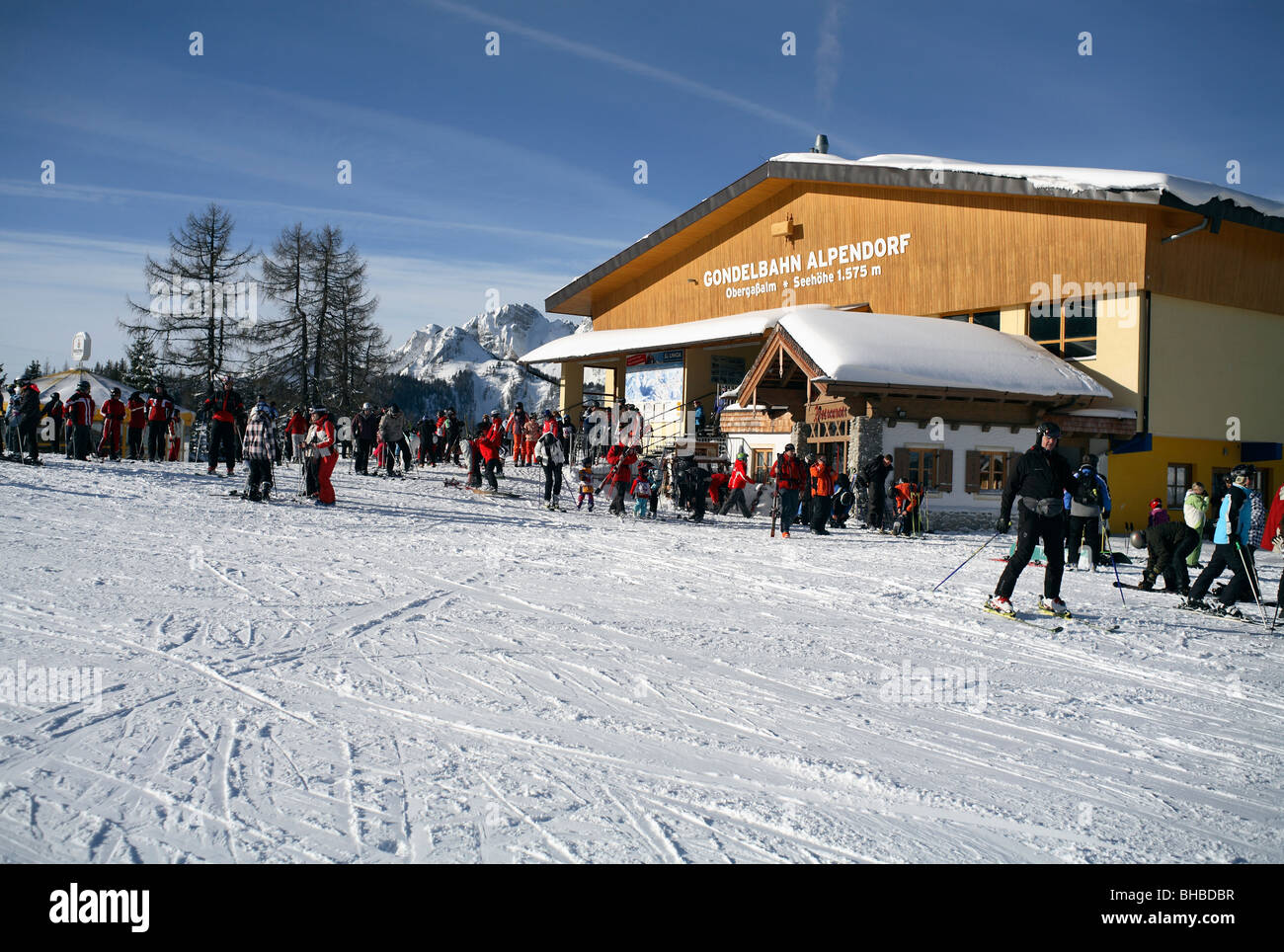 Gondelbahn High Resolution Stock Photography and Images - Alamy