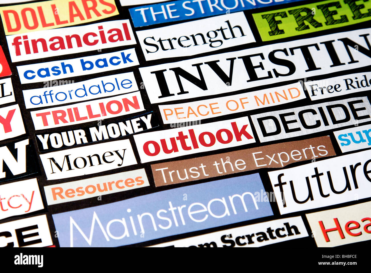 World newspapers collage hi-res stock photography and images - Alamy