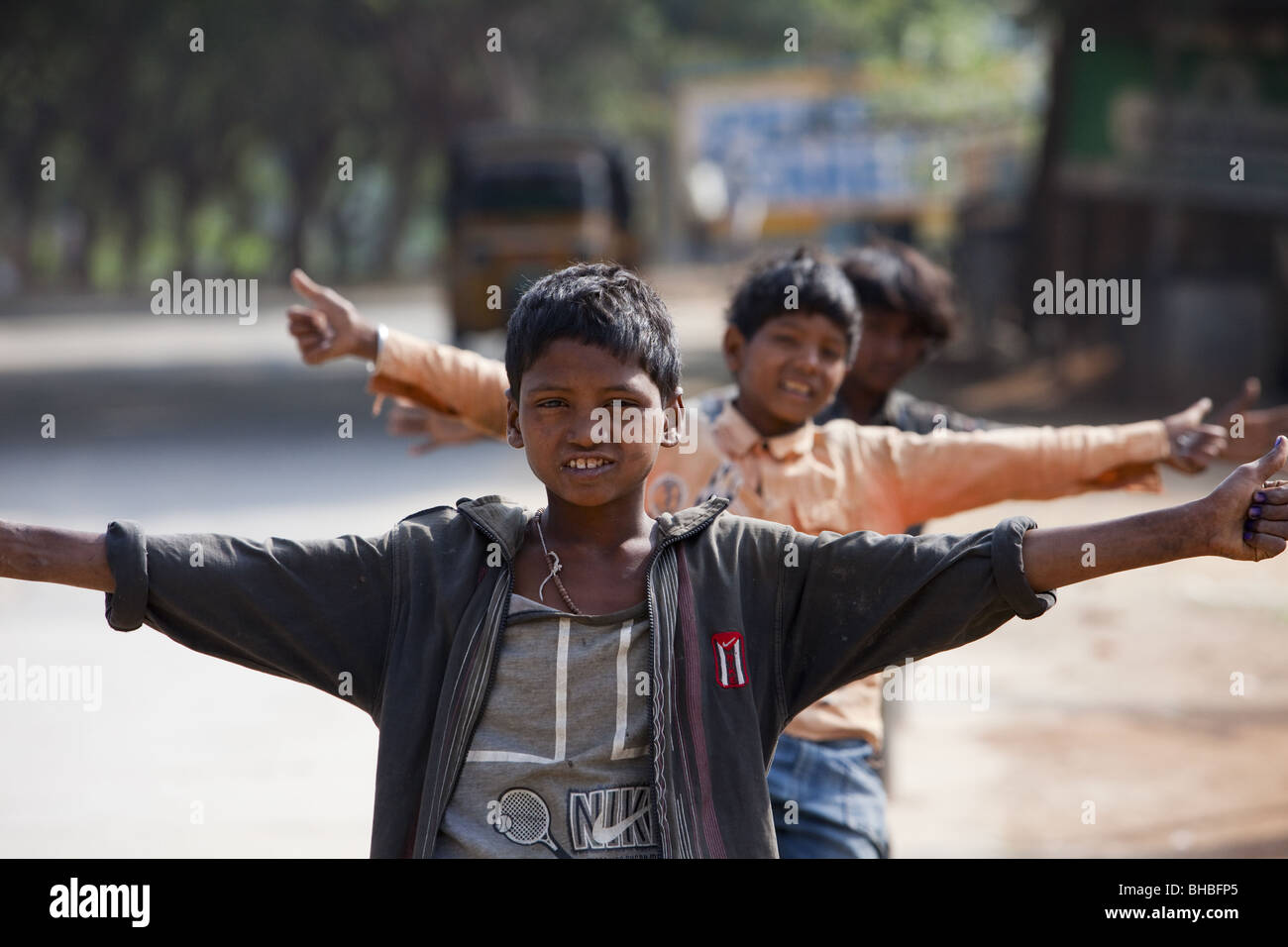 Indian street children Stock Photo - Alamy