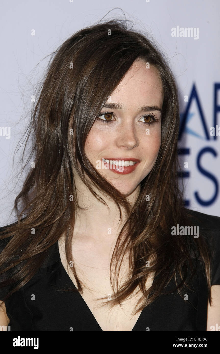 ELLEN PAGE AFI FEST 2008 DEFIANCE PREMIERE HOLLYWOOD LOS ANGELES CA USA ...