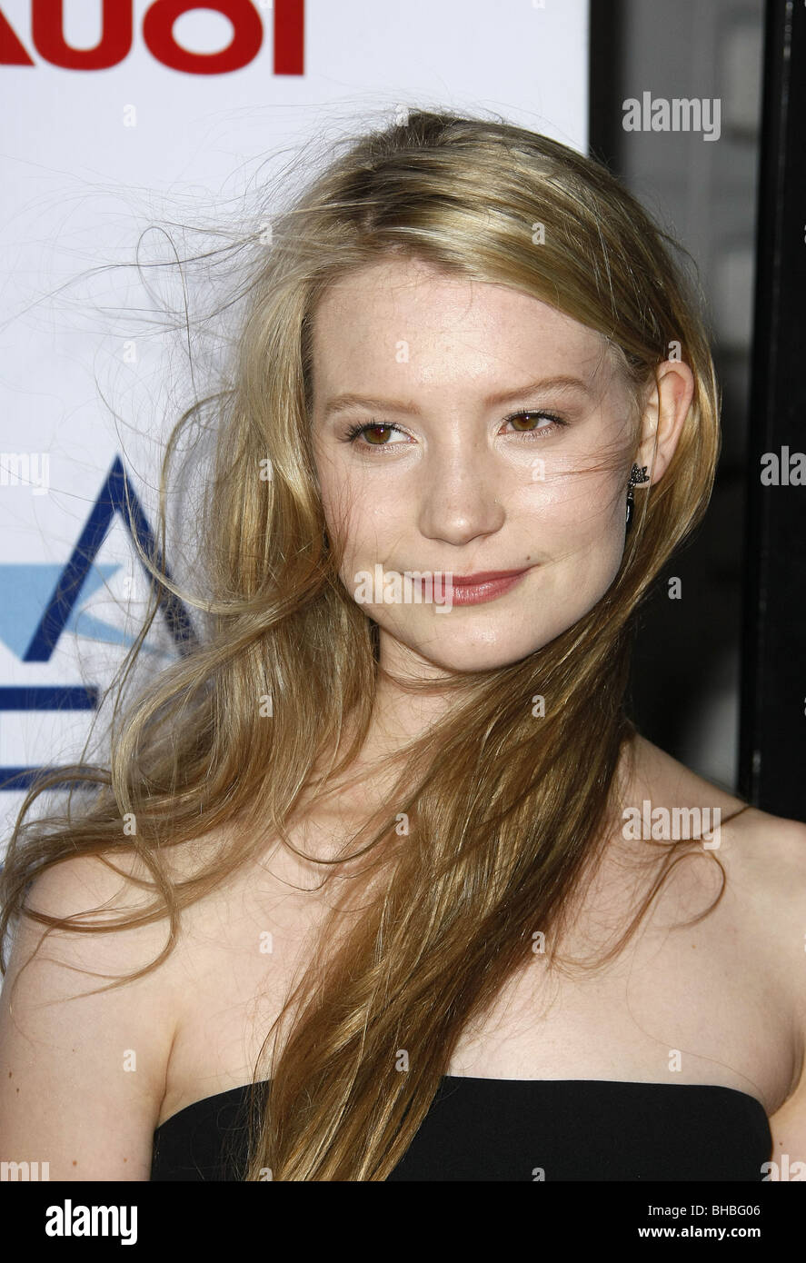 Mia wasikowska hi-res stock photography and images - Alamy
