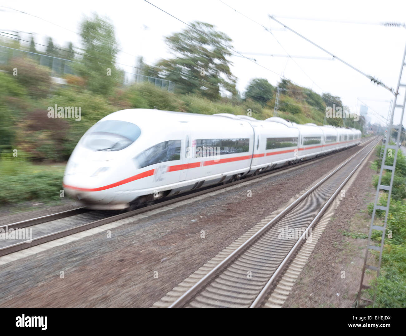 High speed train uk hi-res stock photography and images - Alamy