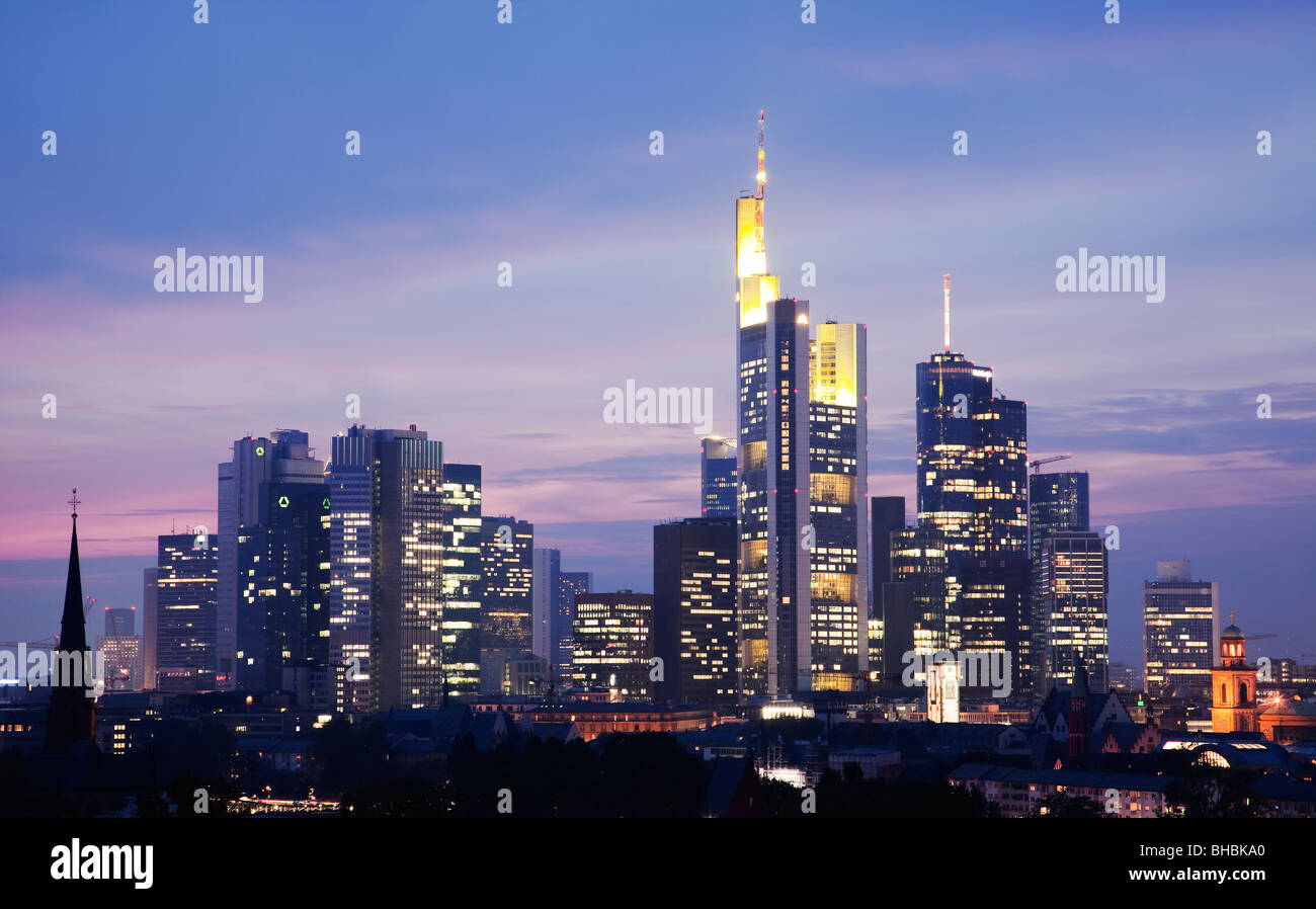 German skyline hi-res stock photography and images - Alamy