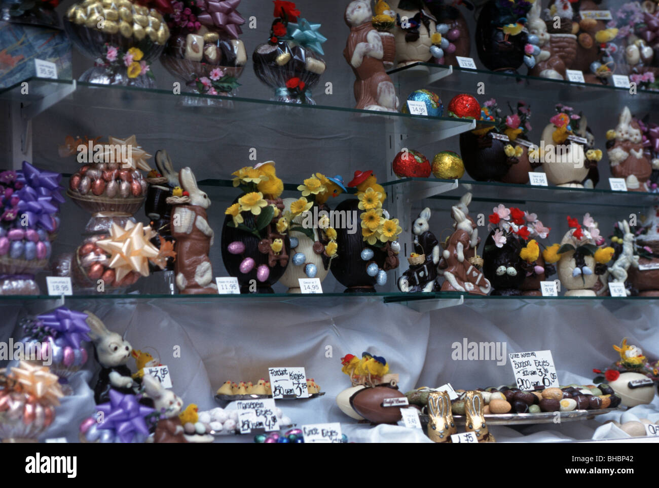 Display of chocolates hi-res stock photography and images - Alamy
