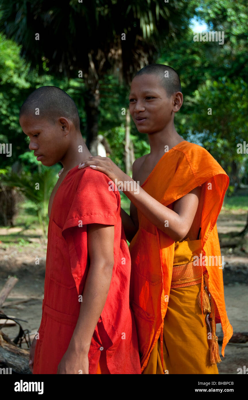 Two young monks at a monastery next to Angkor Wat in Cambodia Stock ...
