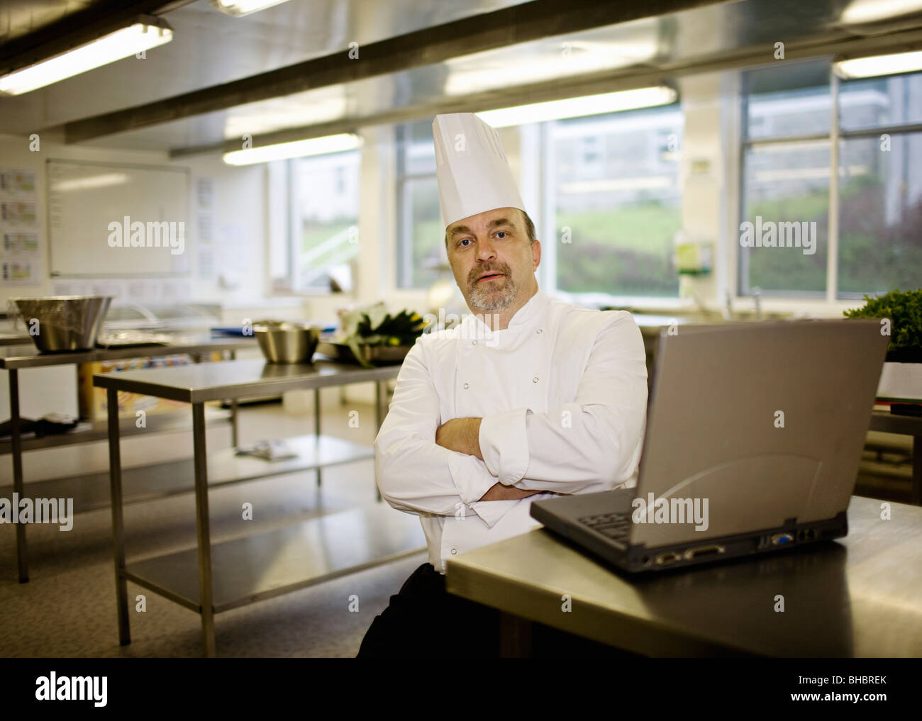 Portrait of a head chef Stock Photo - Alamy