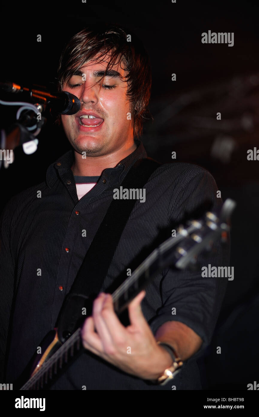 Charlie Simpson Fightstar High Resolution Stock Photography and Images ...