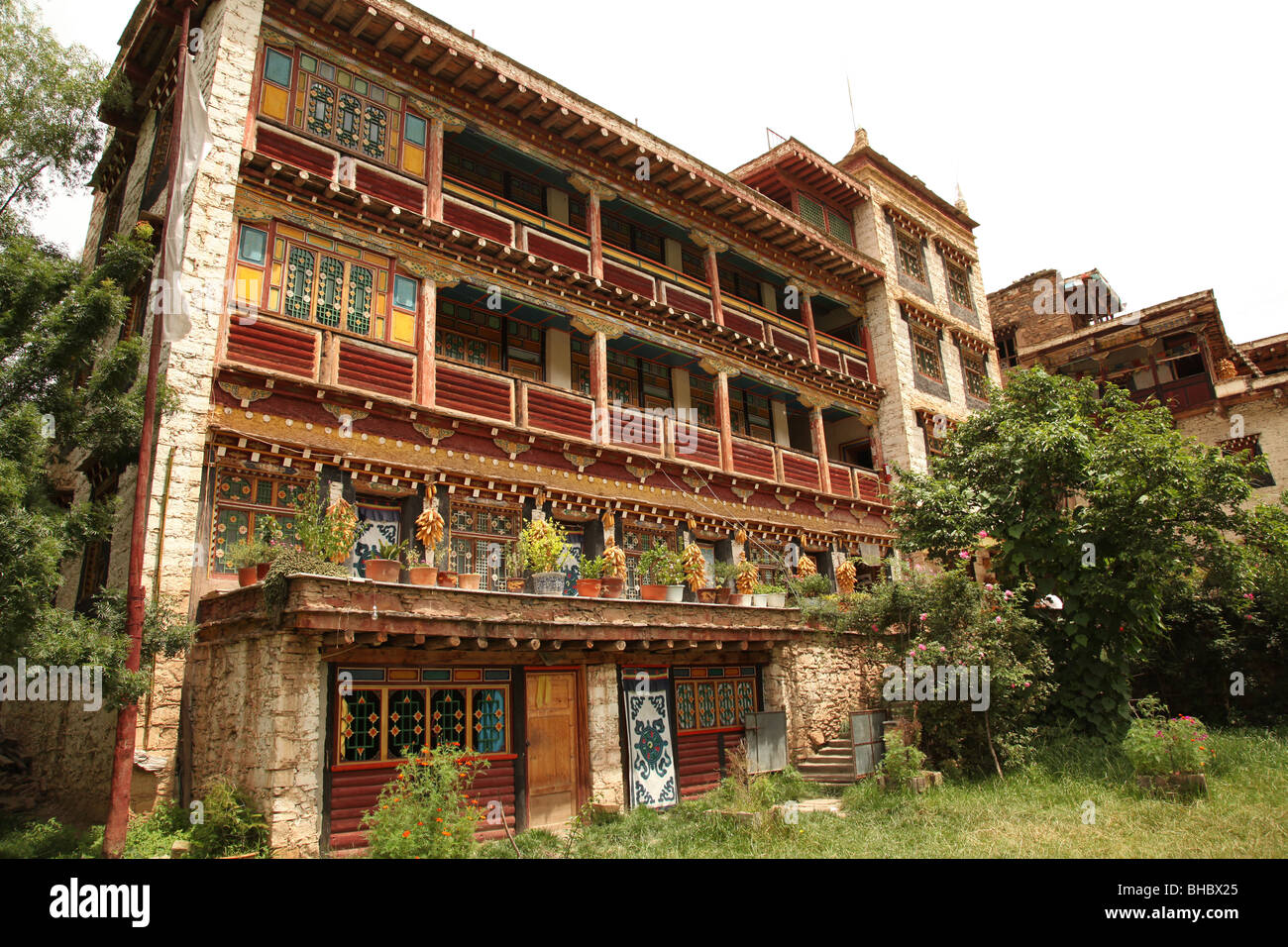 Sichuan architecture hi-res stock photography and images - Alamy