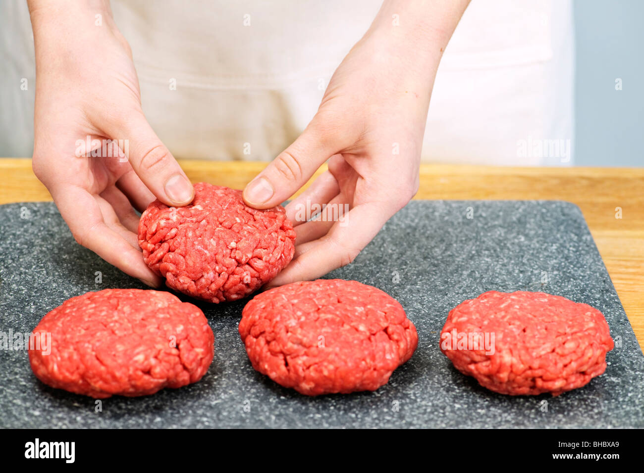 Ground beef patties hi-res stock photography and images - Alamy