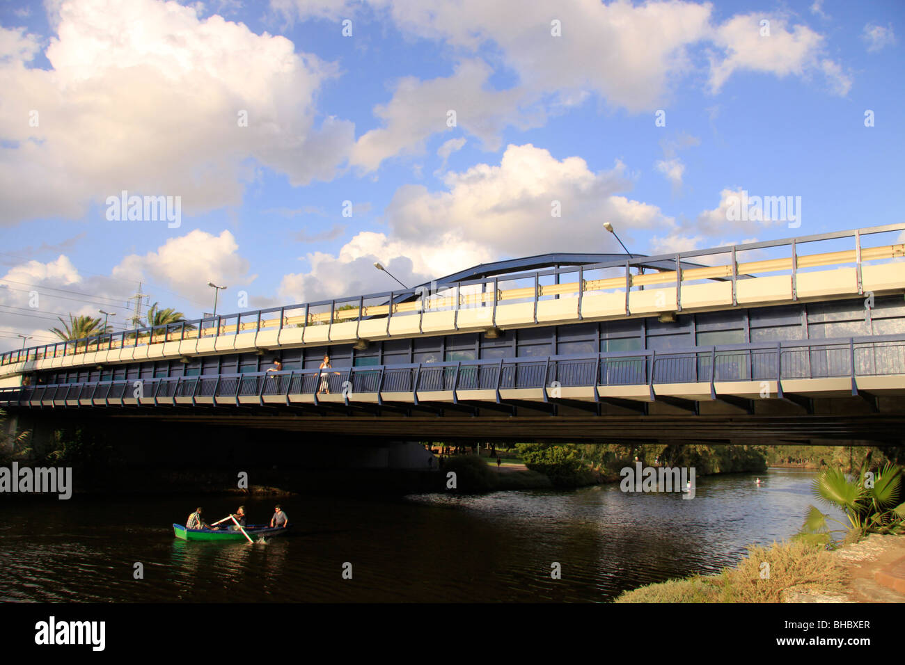 Yarkon park hi-res stock photography and images - Alamy