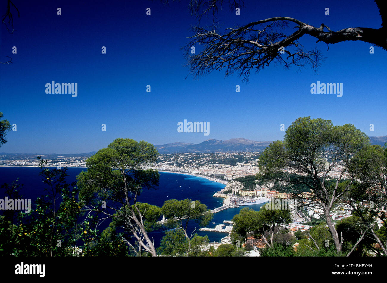 Overview of the city of Nice Stock Photo - Alamy