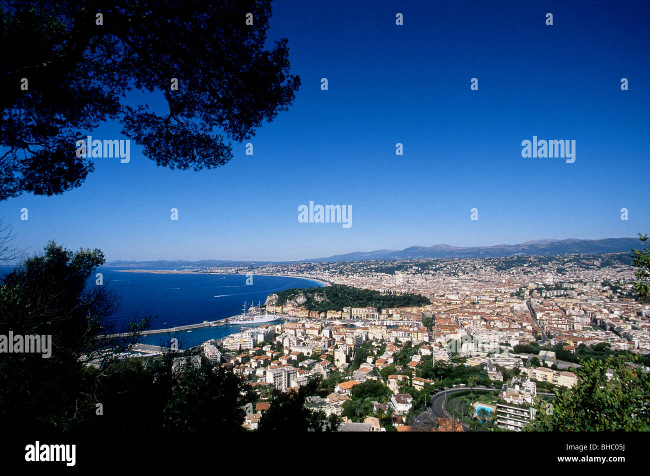 Overview of the city of Nice Stock Photo - Alamy