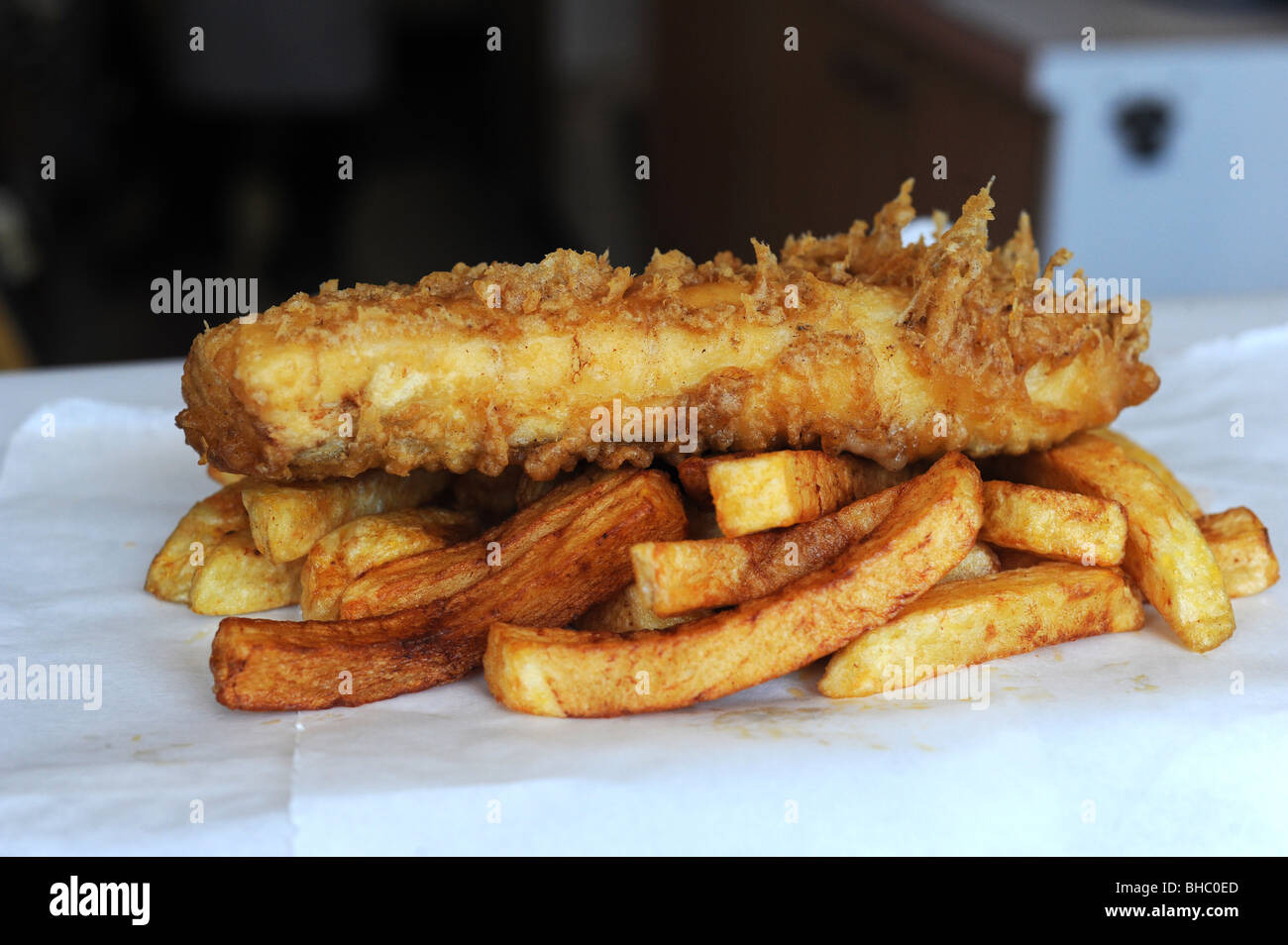 Portion of cod and chips Stock Photo - Alamy