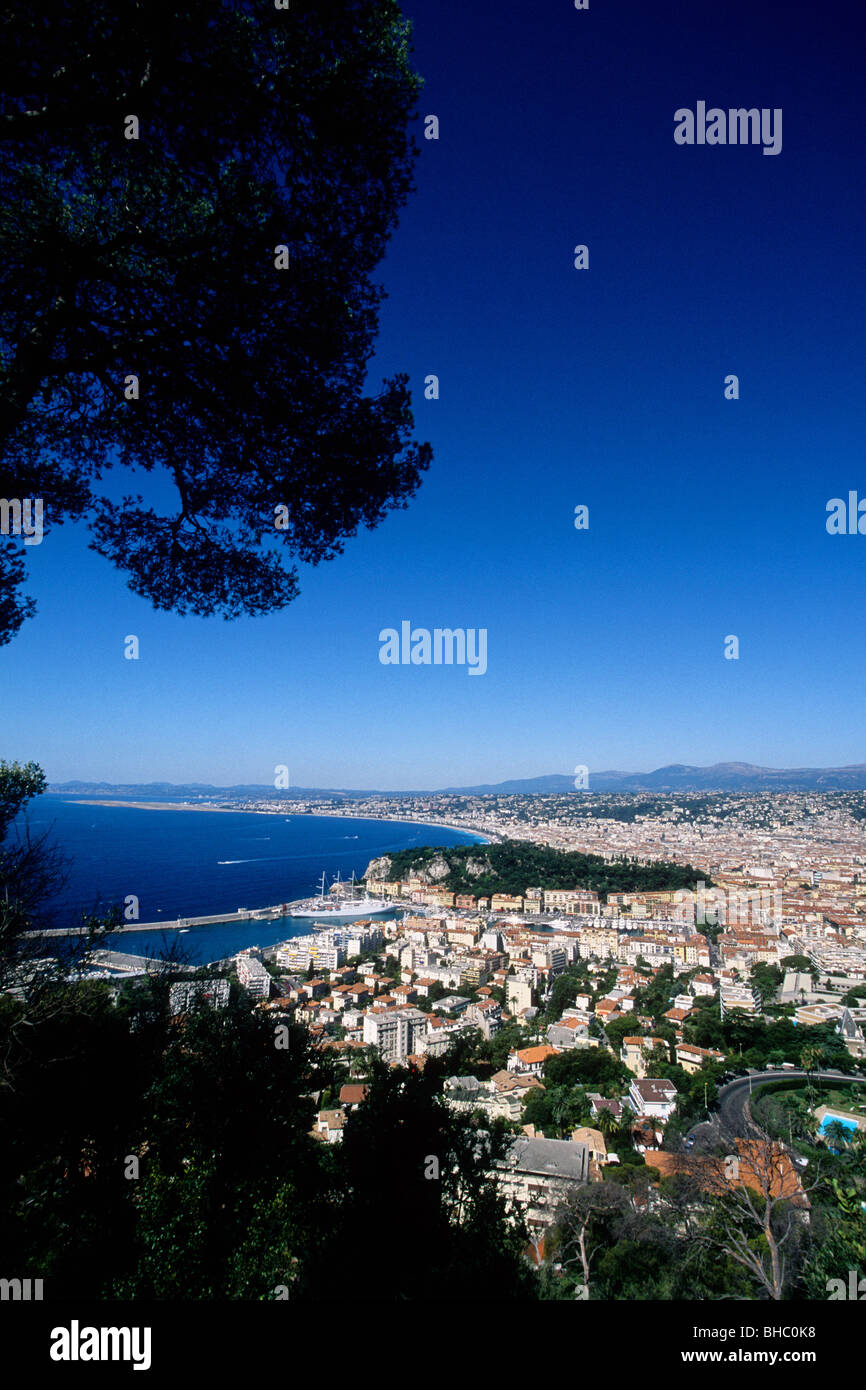 Overview of the city of Nice Stock Photo - Alamy