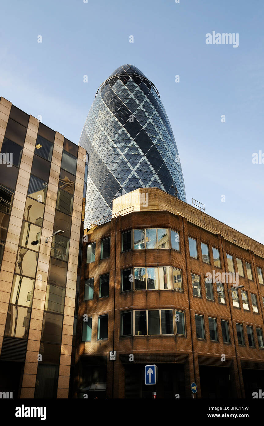 Buildings in london hi-res stock photography and images - Alamy