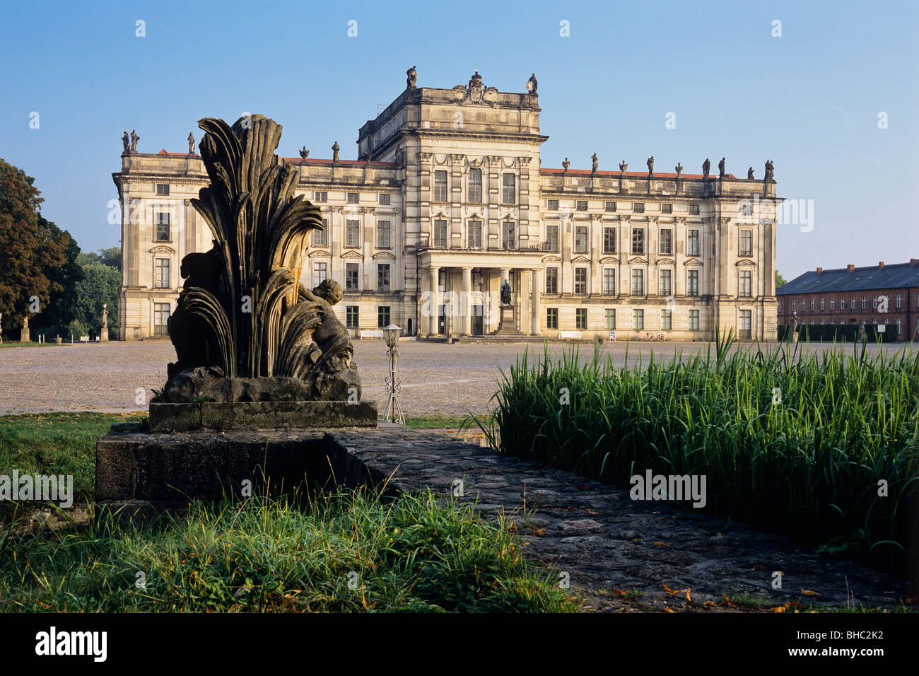 Schloss ludwigslust hi-res stock photography and images - Alamy
