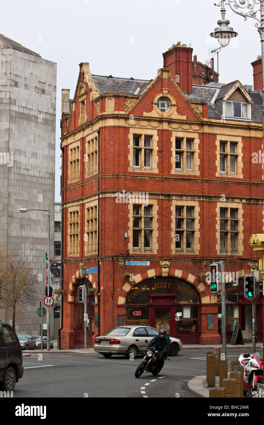 View of Lord Edward Street. Dublin, Ireland Stock Photo - Alamy