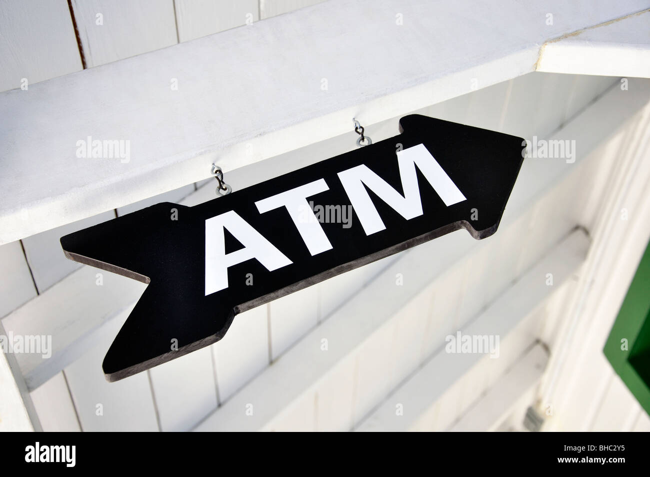 Atm sign hi-res stock photography and images - Alamy