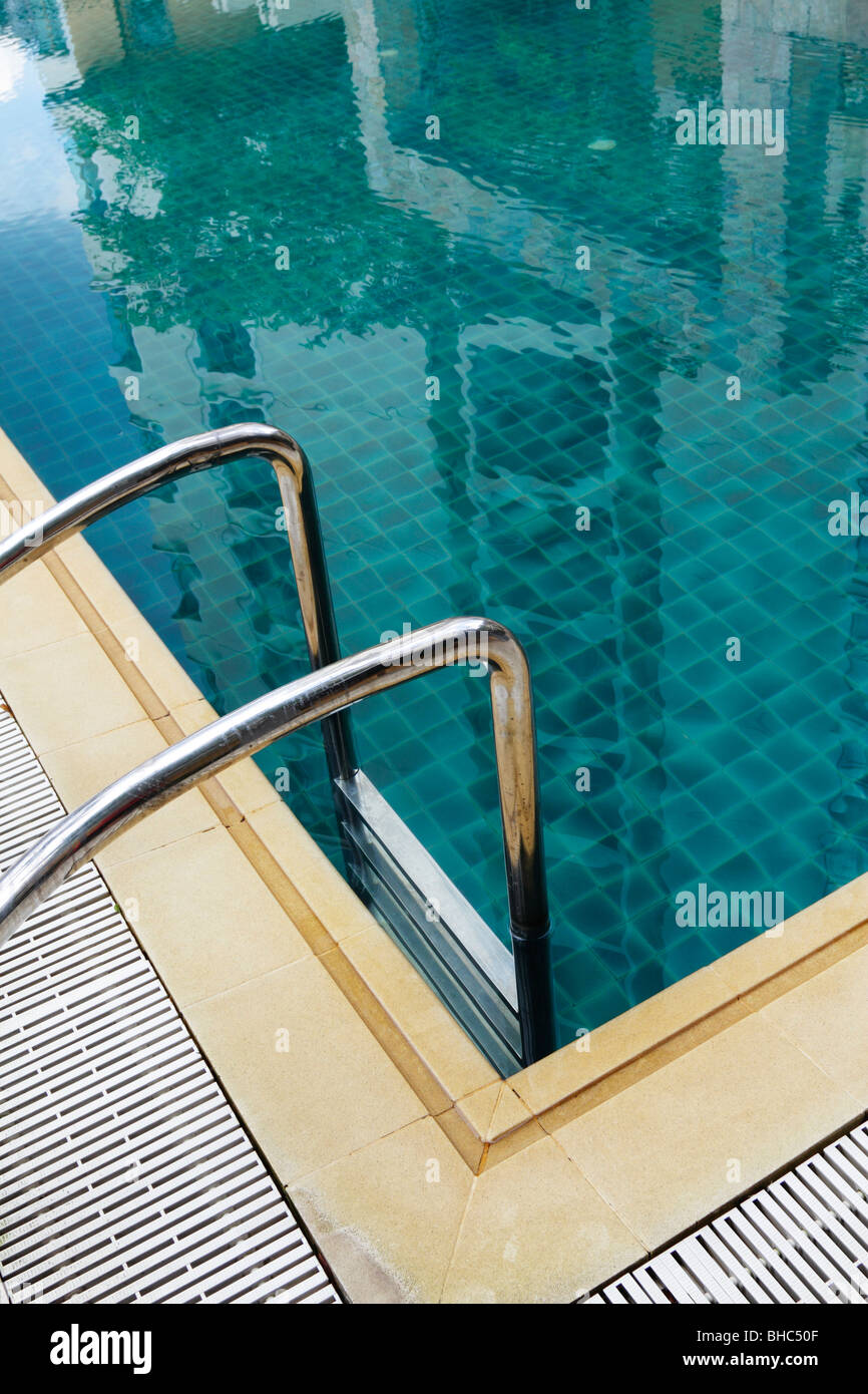Poolside view of an apartment swimming pool Stock Photo - Alamy