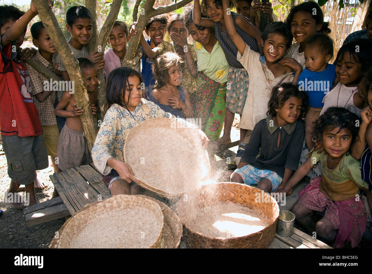 Oxfam aid food hi-res stock photography and images - Alamy