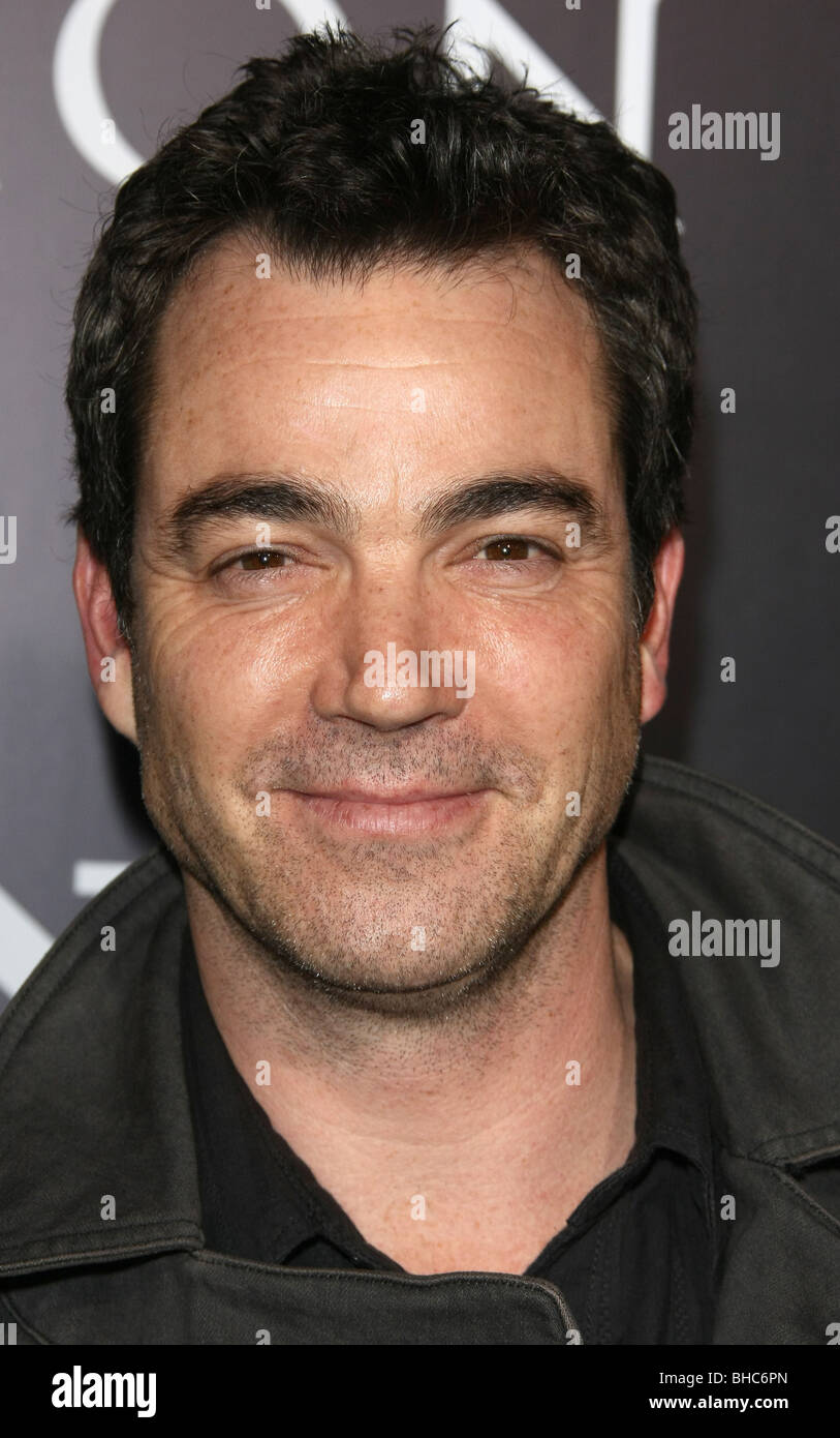 Jon tenney hi-res stock photography and images - Alamy