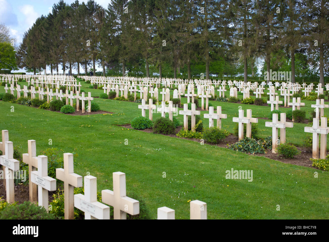 Soldier cemetery hi-res stock photography and images - Alamy
