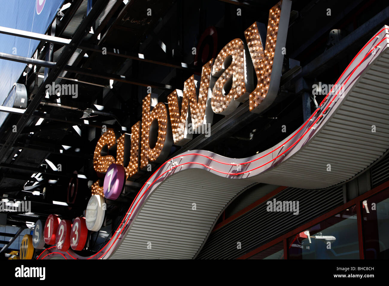 W 1 Square High Resolution Stock Photography and Images - Alamy