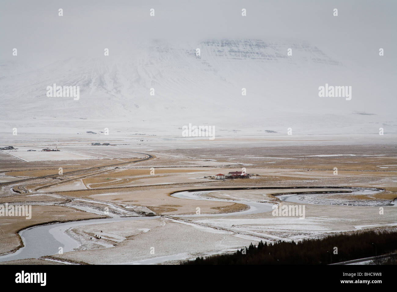 Farm mountains iceland agriculture hi-res stock photography and images ...