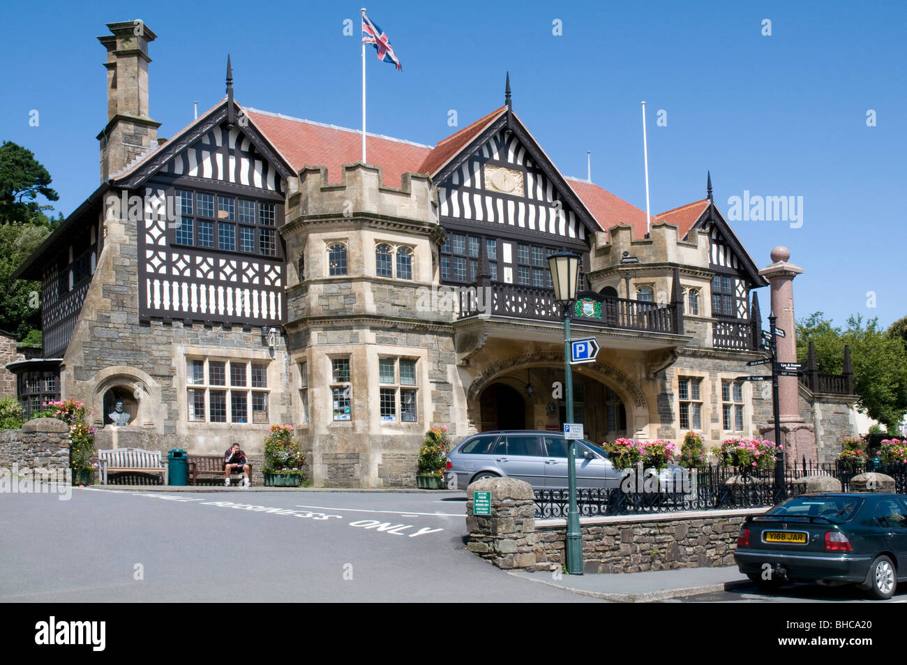 Lynton town hall hi-res stock photography and images - Alamy