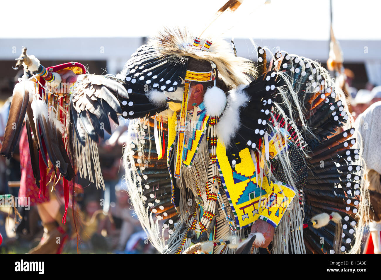 Native American Scalp Dance High Resolution Stock Photography and ...