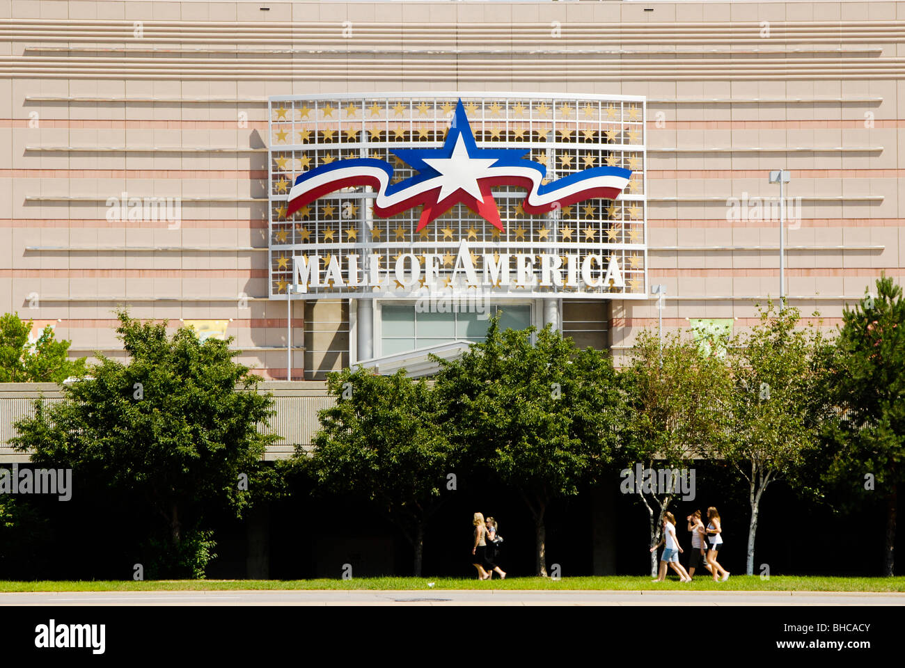Mall sign logo hi-res stock photography and images - Alamy