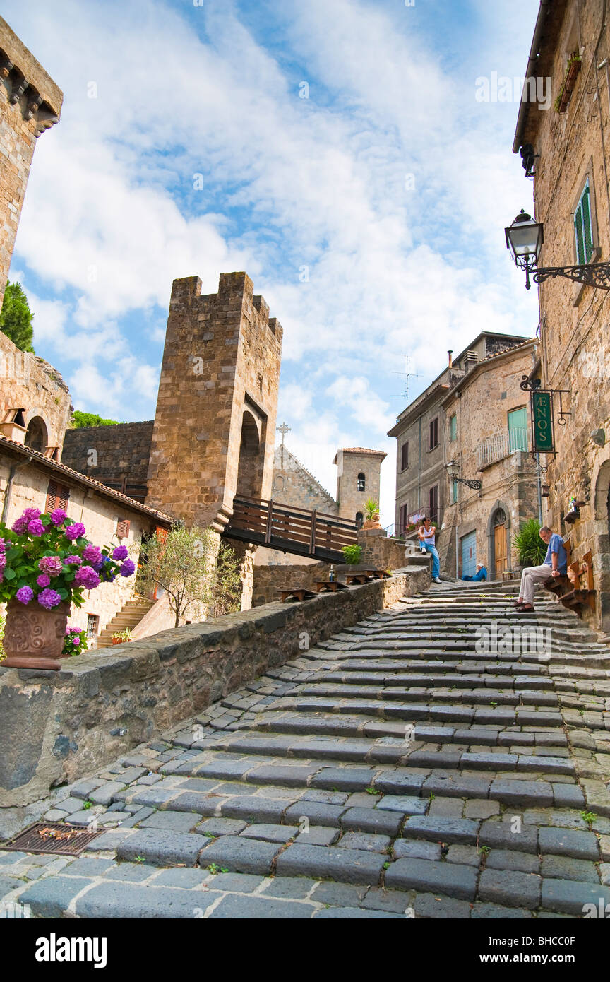 Bolsena italy woman hi-res stock photography and images - Alamy