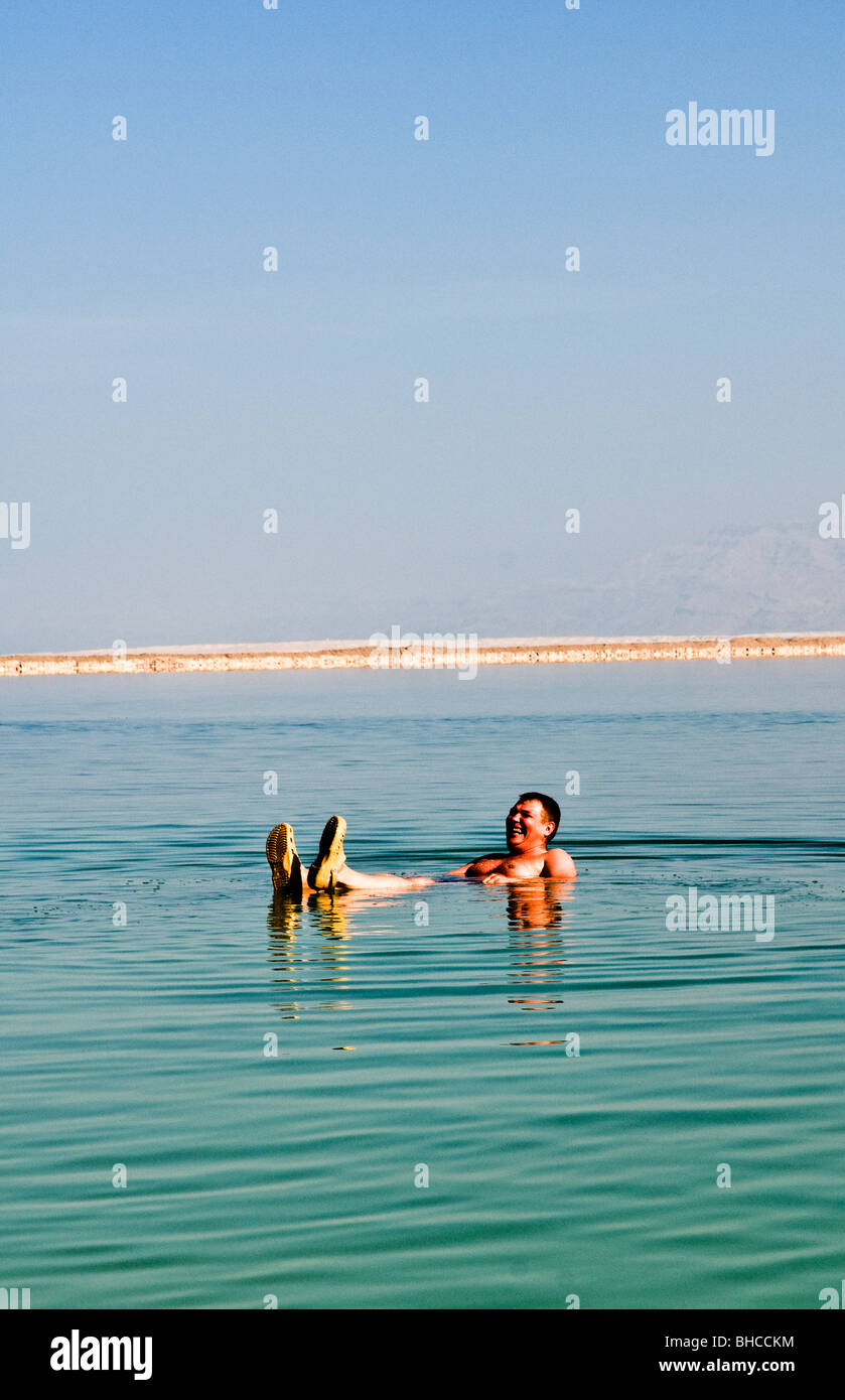 Dead sea mud bath dead hi-res stock photography and images - Alamy