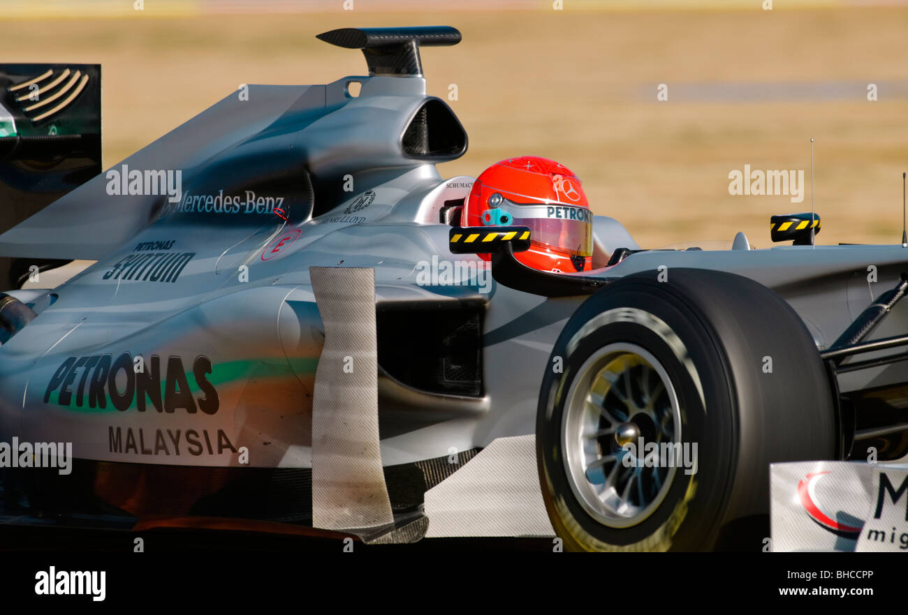 Michael SCHUMACHER testdrives the Mercedes MGP W01 Formula 1 race car ...
