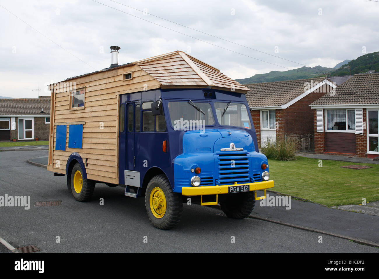 Residential library hi-res stock photography and images - Alamy
