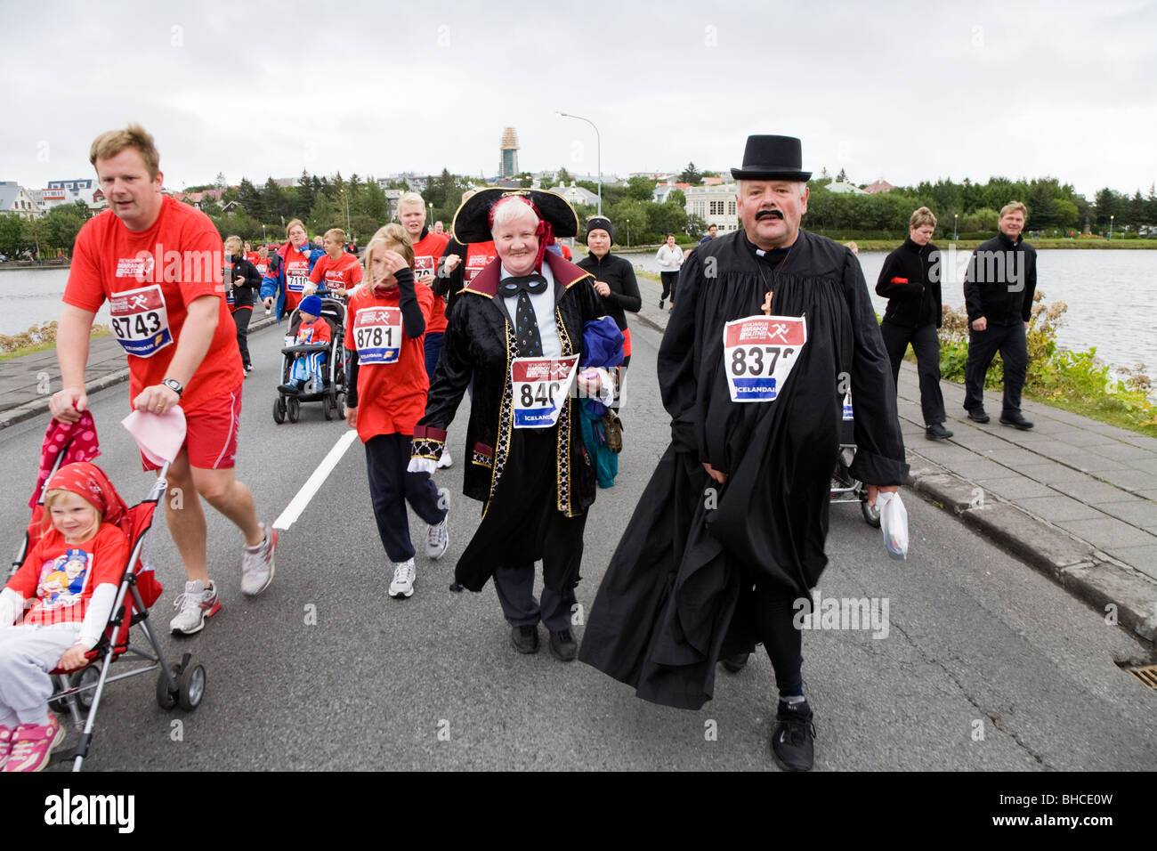 Marathon runners costume hi-res stock photography and images - Alamy