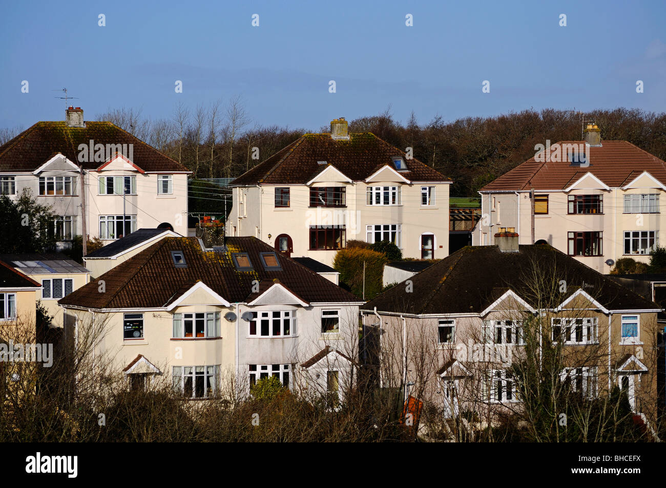 Semi Detached House Uk Hi res Stock Photography And Images Alamy semi-detached-house-uk-hi-res-stock-photography-and-images-alamy