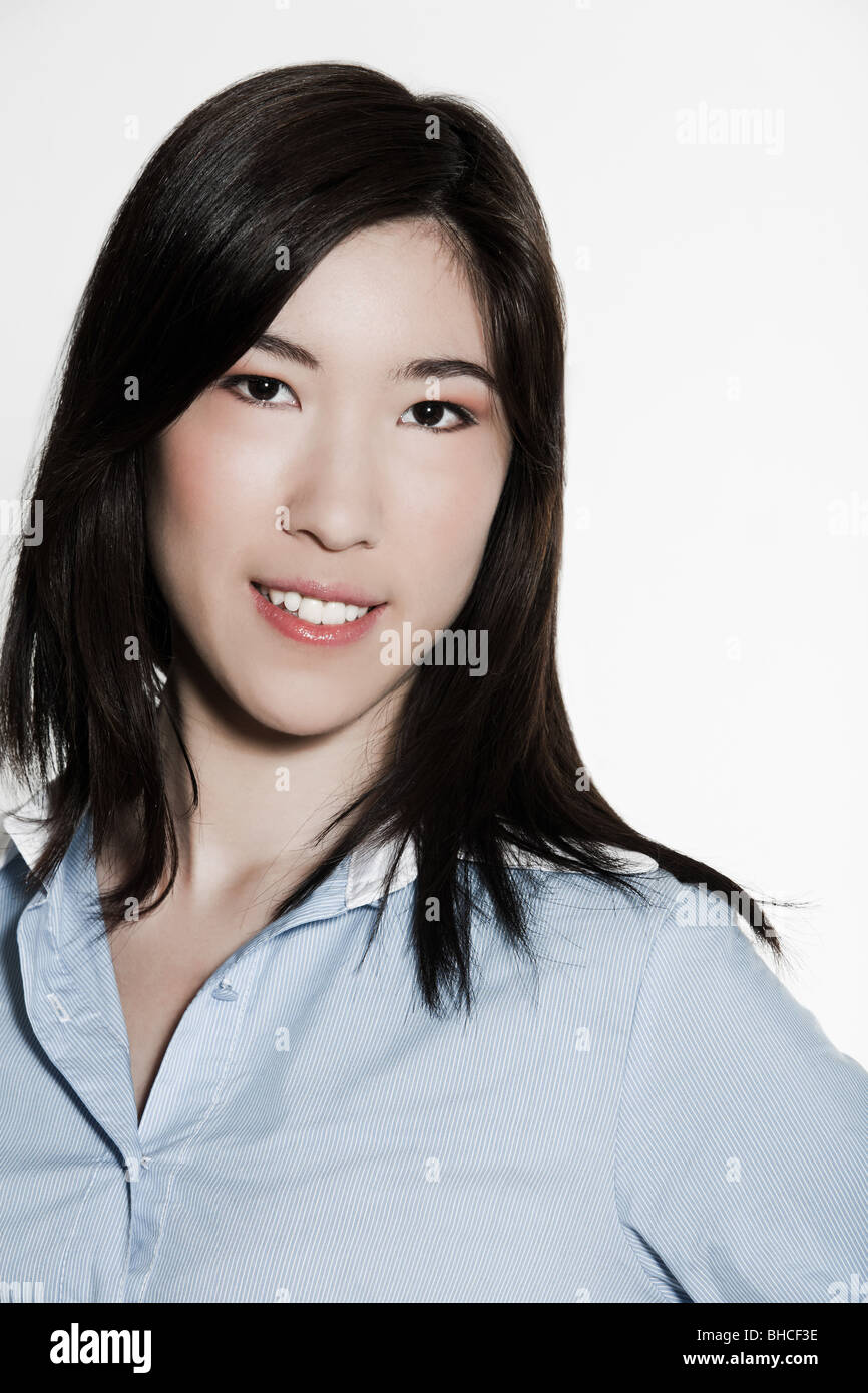 Southeast asian woman hi-res stock photography and images - Alamy