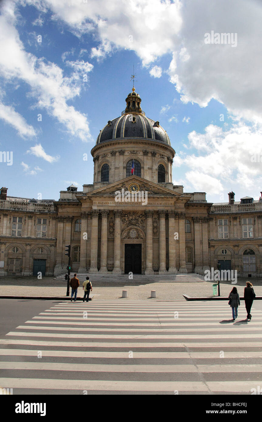 Famous institut de france hi-res stock photography and images - Alamy