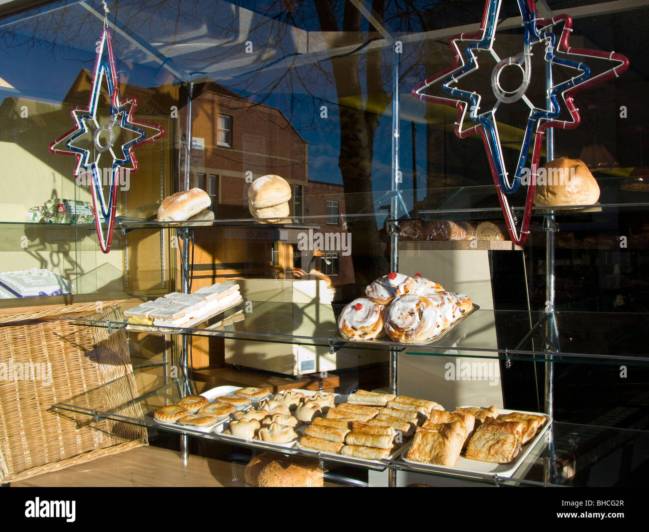 Cakeshop hi-res stock photography and images - Alamy