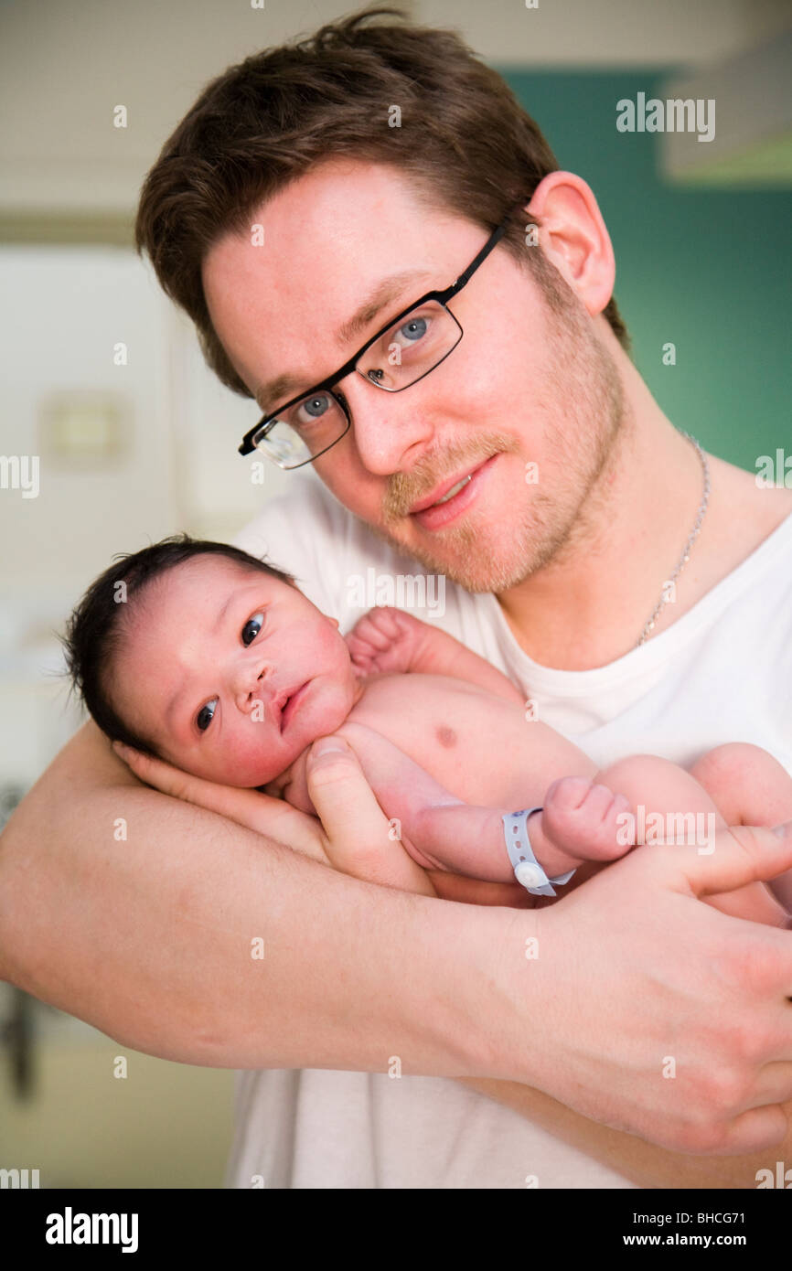 Proud father baby ward hi-res stock photography and images - Alamy